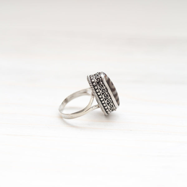 Dzi Bead Ring - DharmaShop