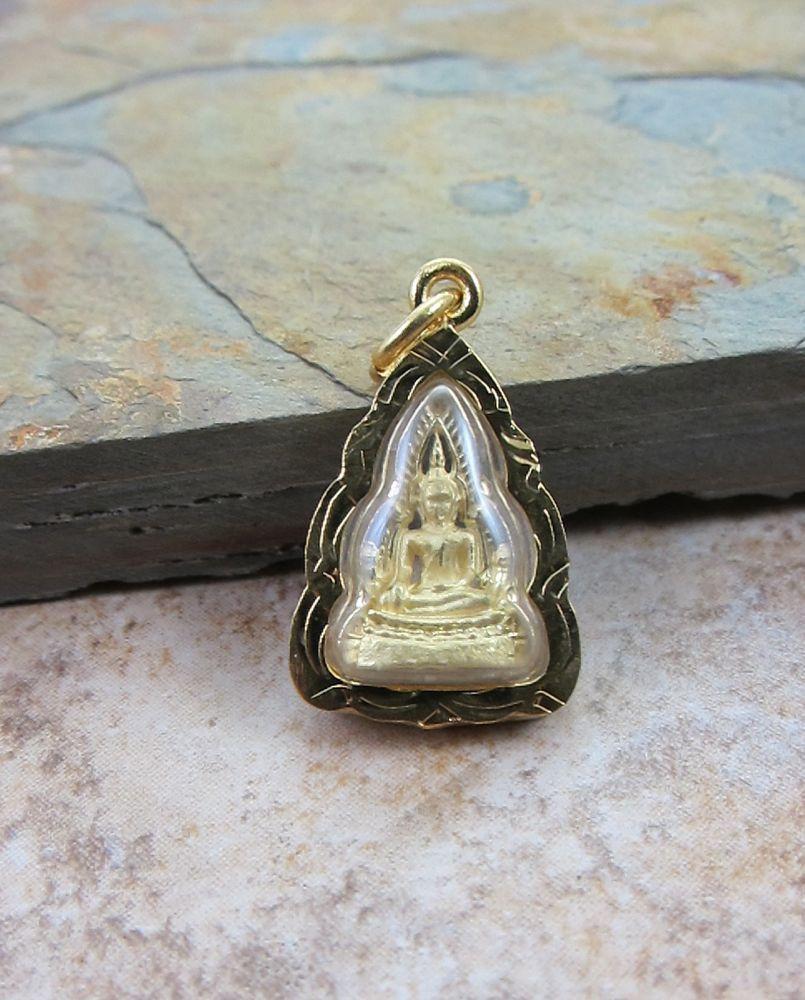 Detailed 3D Thai Buddha Amulet - DharmaShop