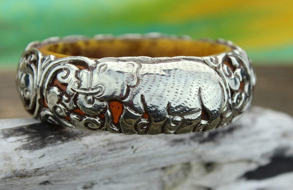 Large Tibetan Copal Animal Bracelet - DharmaShop