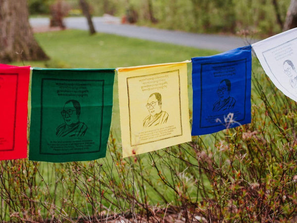 Dalai Lama Quote Flags - DharmaShop
