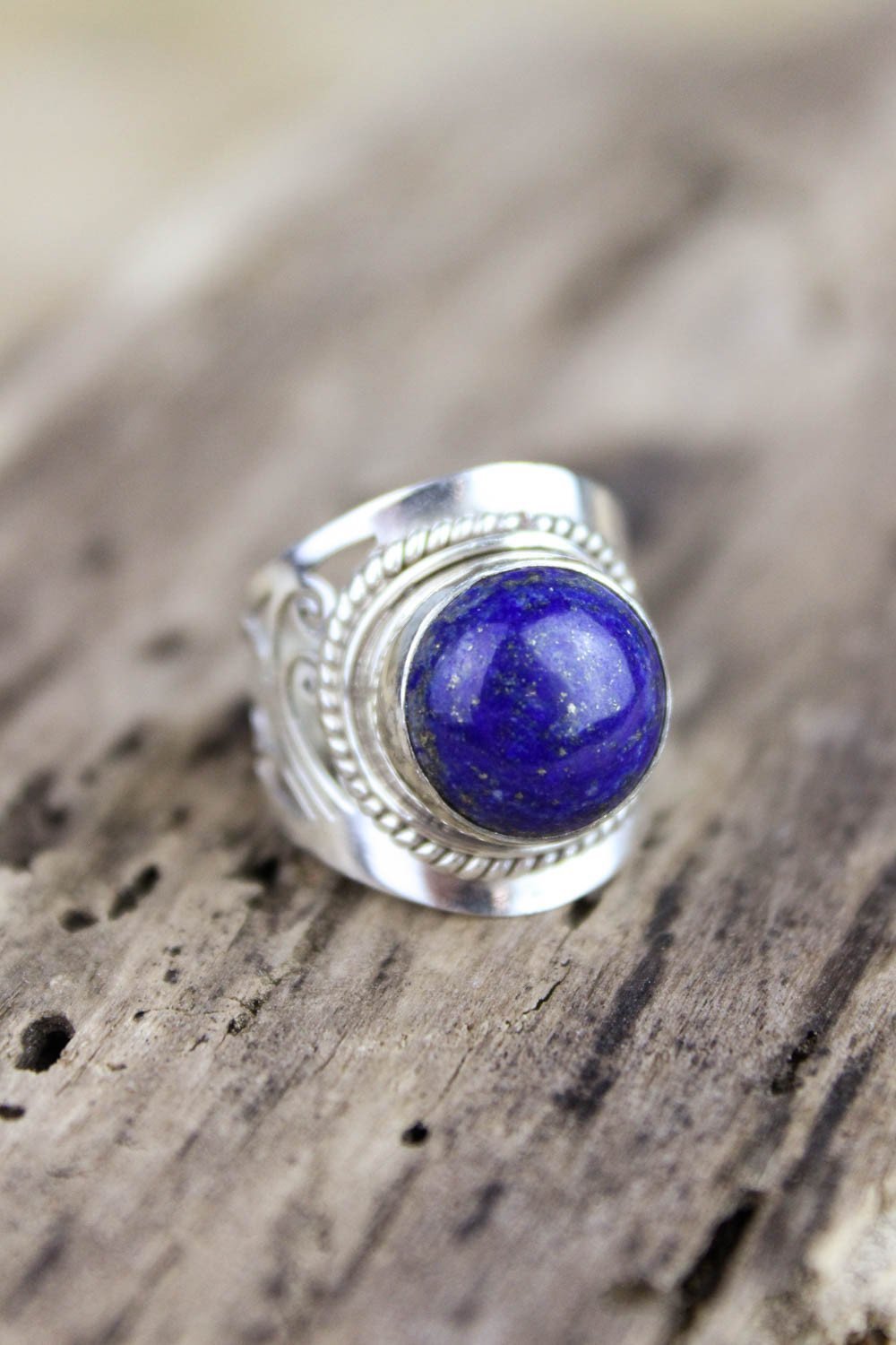 Round Lapis Stone Ring - DharmaShop