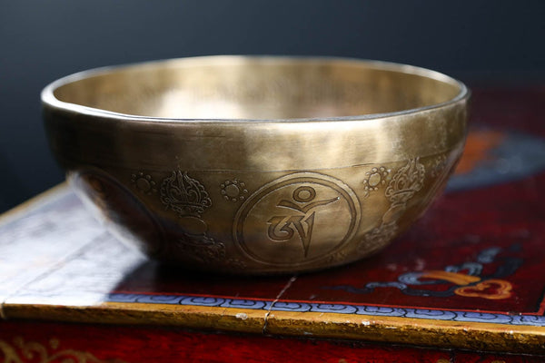 Etched Lingham Compassion Singing Bowl - DharmaShop