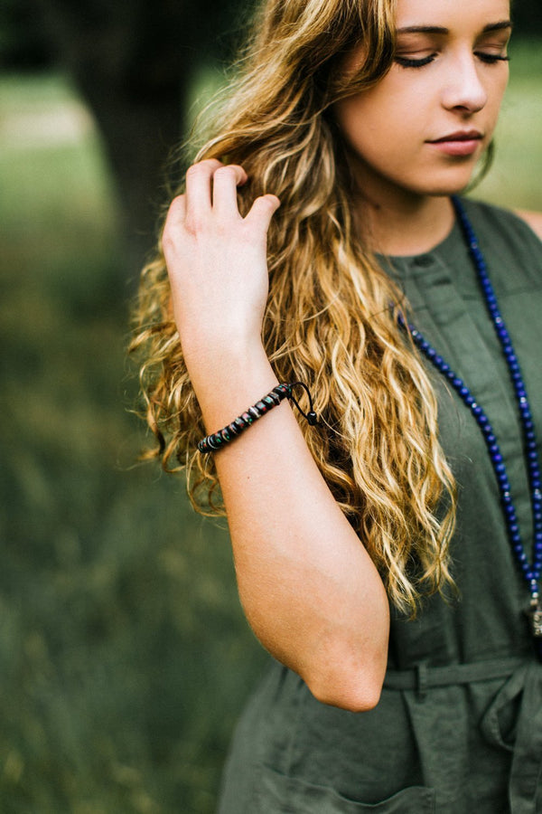 Buddhist Reflection Traditional Wrist Mala - DharmaShop